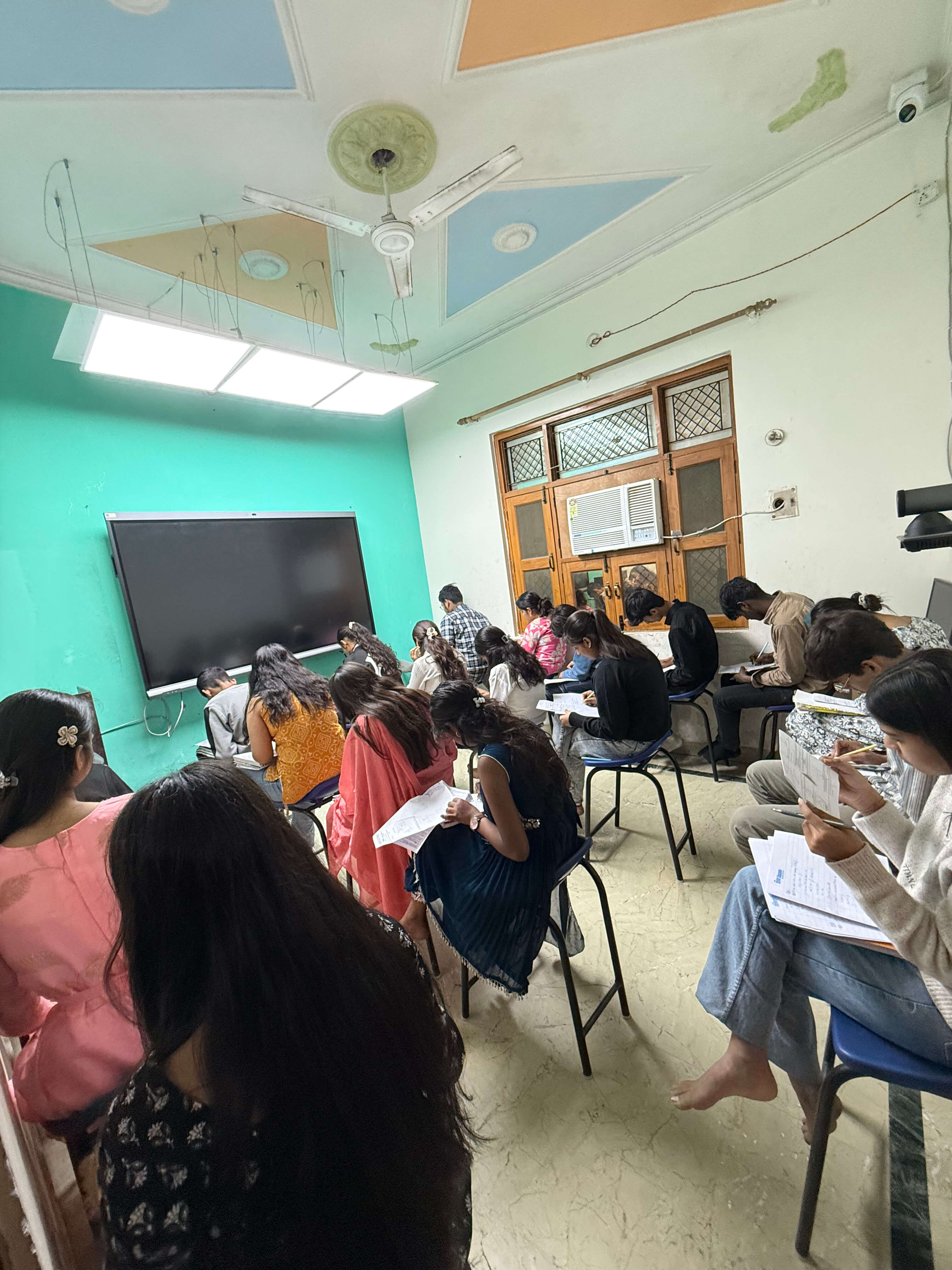 Shiva Classes Burari | Best CBSE Coaching for Class 6-12 in Sant Nagar ...